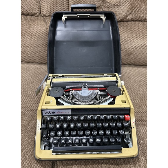 Brother | Office | 965 Brother Activator 80t Ultraportable Typewriter ...